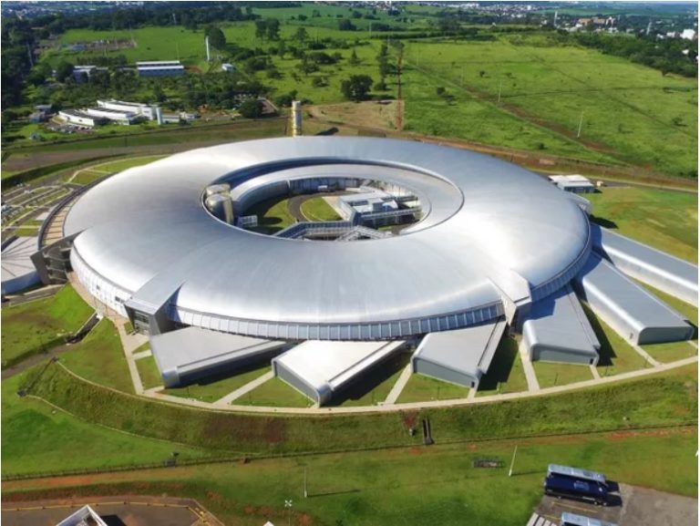 SIRIUS: The World's Brightest Synchrotron Light